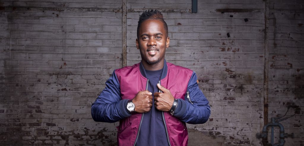 Black M déclare son amour à la France dans « Je Suis Chez Moi » - LIVE ACTU