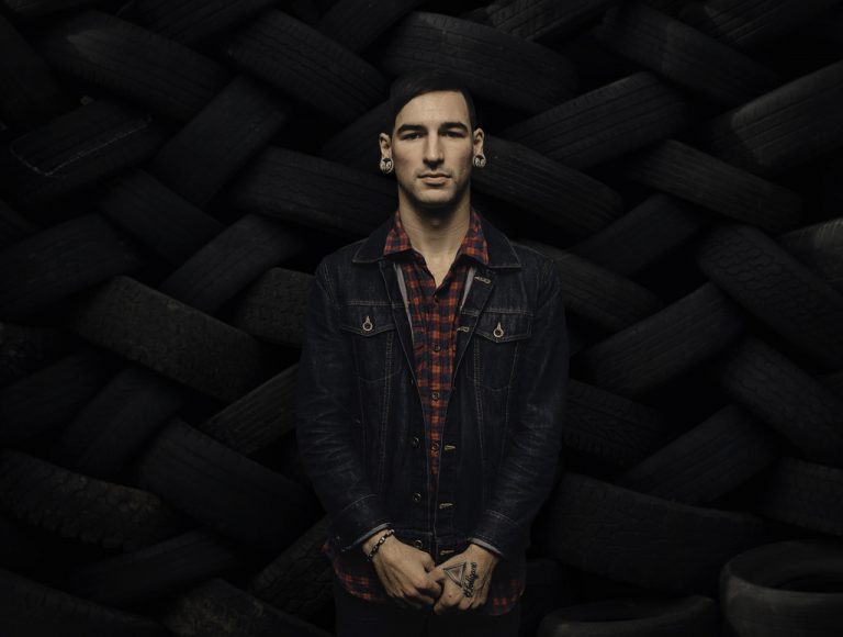 Michael Bohn s'est fait mettre à la porte d'Issues - LIVE ACTU