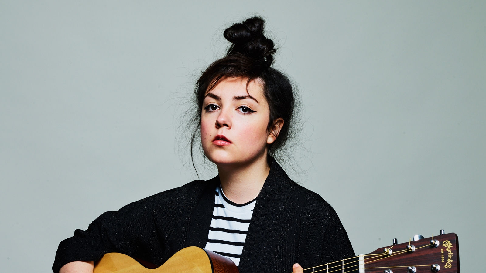 Hoshi : Son premier album « Il Suffit D'Y Croire » disponible ! - LIVE ACTU