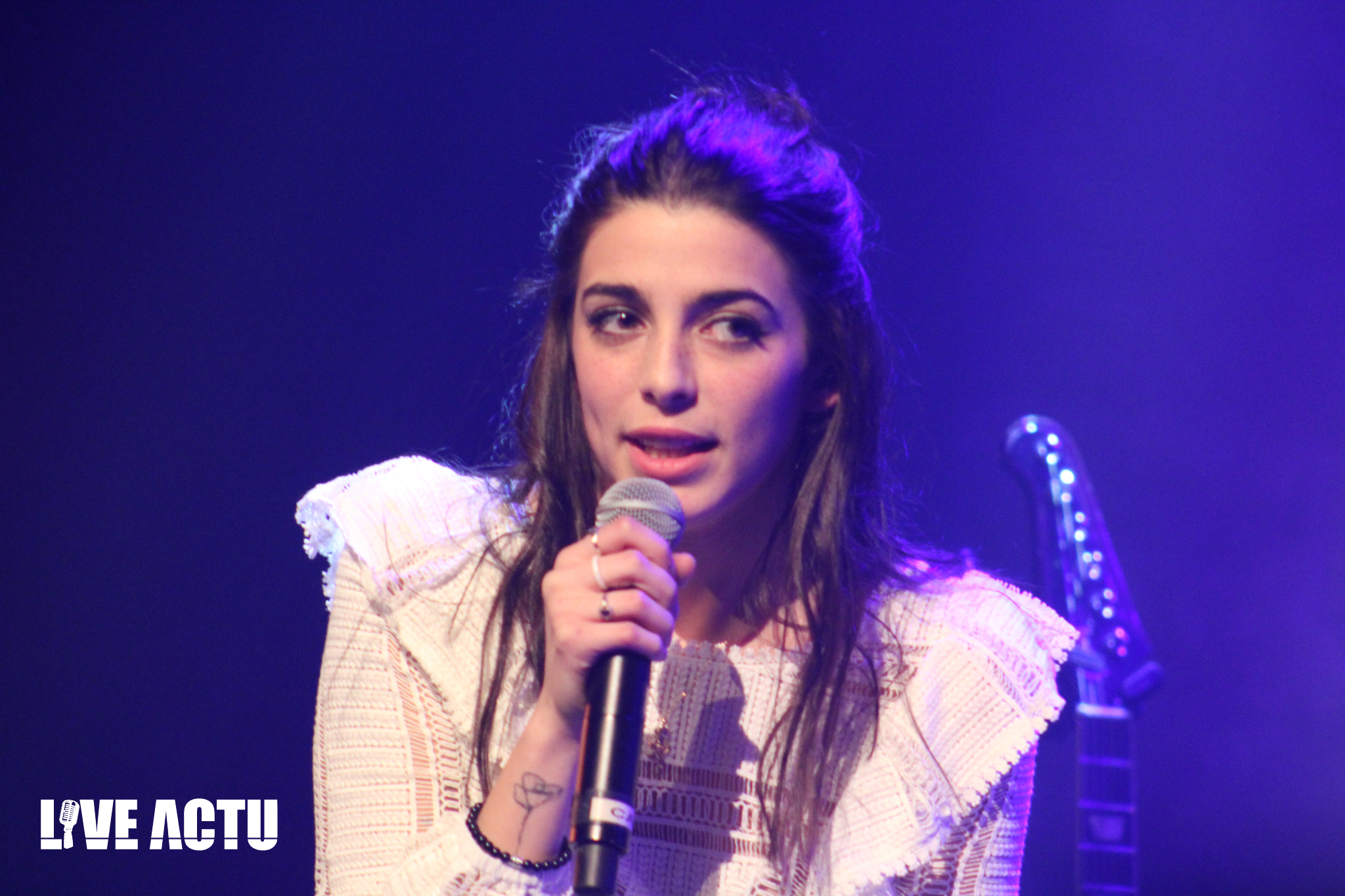 Live Report : Léa Paci @ Café de la Danse - 16/03/2018 | LIVE ACTU