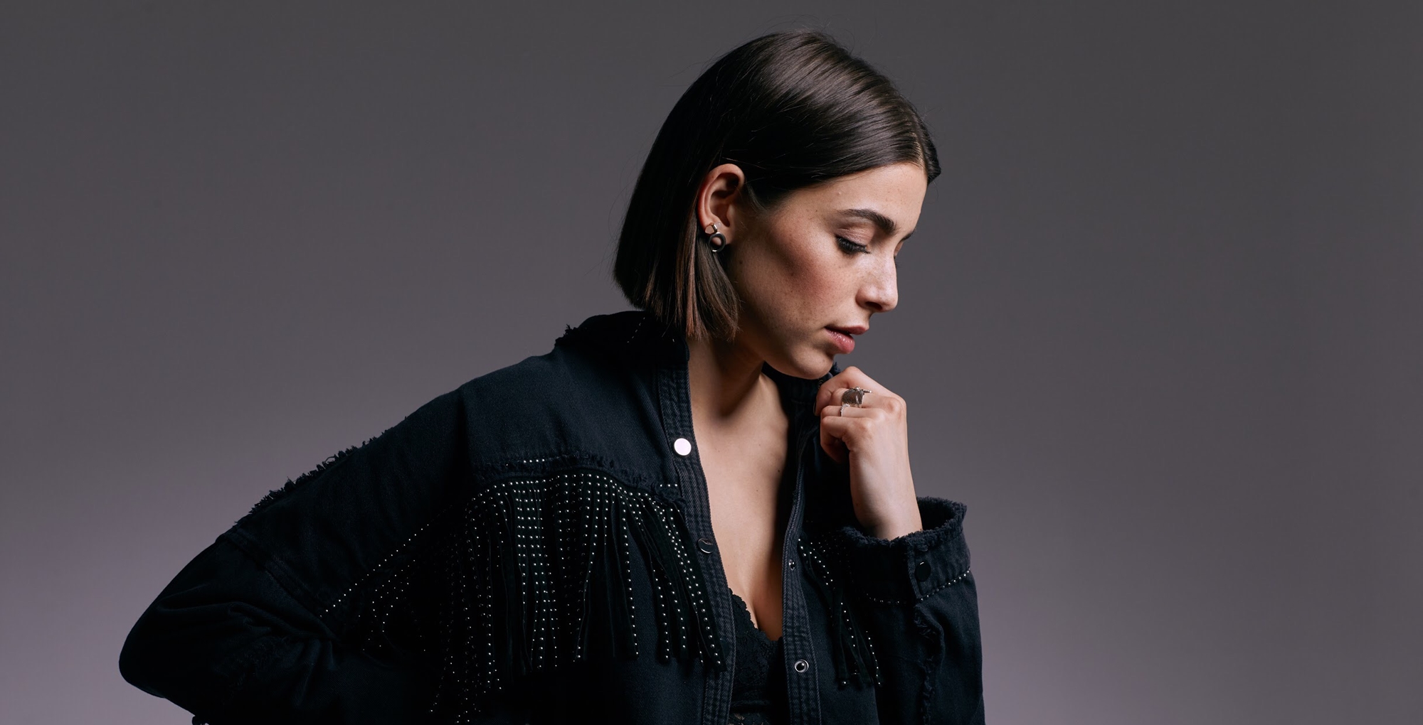 Léa Paci évoque ses « Sombres Rêves » pour son retour ! - LIVE ACTU