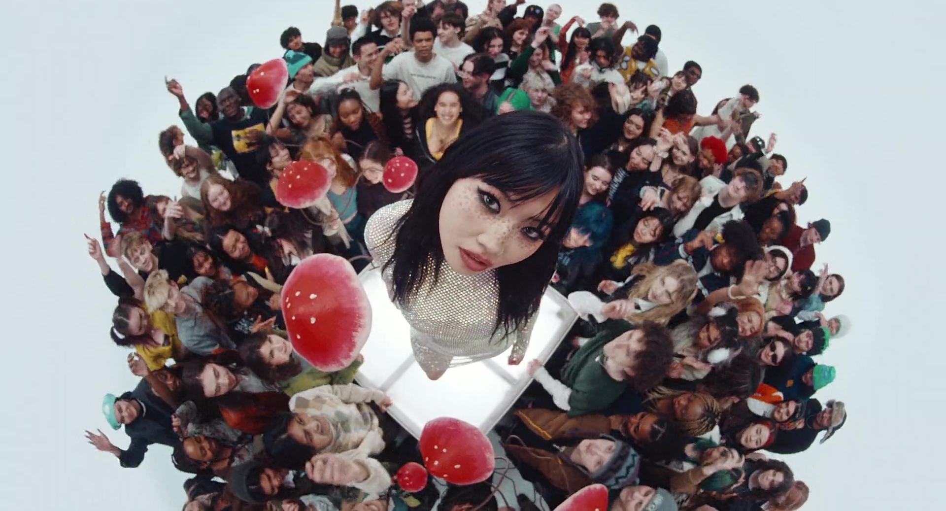 beabadoobee envoie « Talk », le 1er extrait de son nouvel album